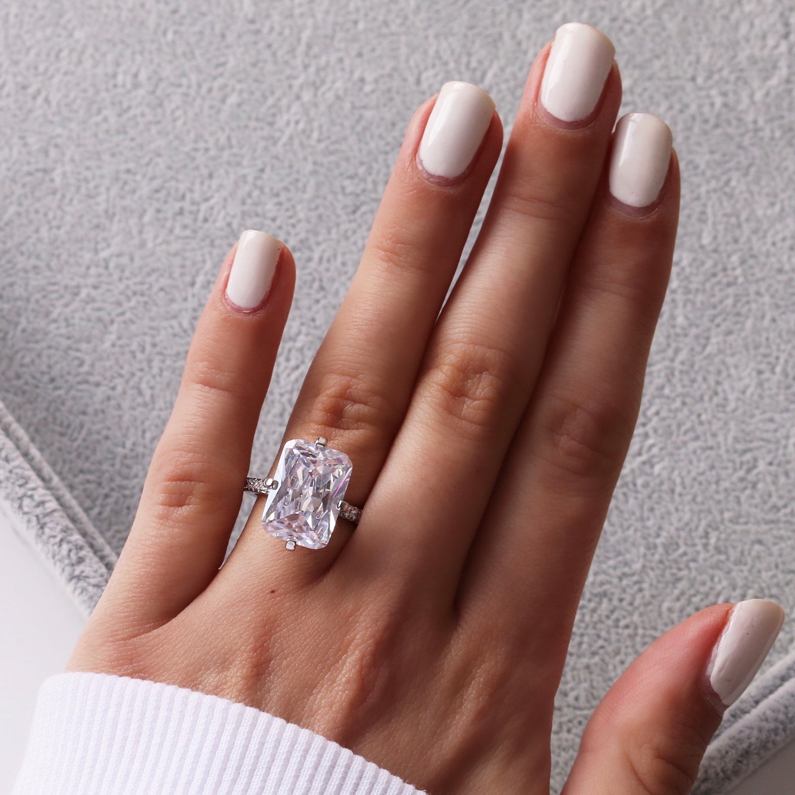 Solitaire Engagement Rings | Timeless Diamond & Gemstone Solitaire Rin